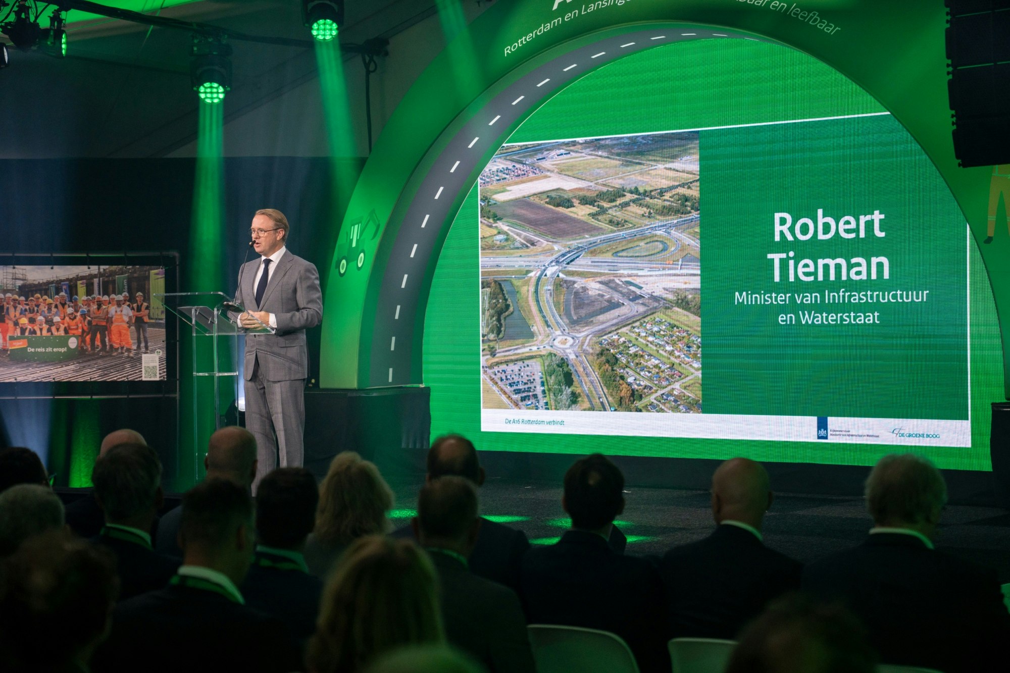 A16 Rotterdam klaar om open te gaan